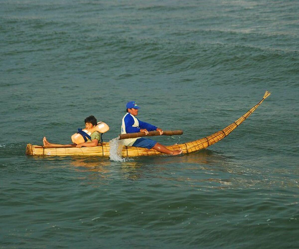 Caballitos de Totora: Historia, Usos y Elaboración Artesanal | Terandes ...
